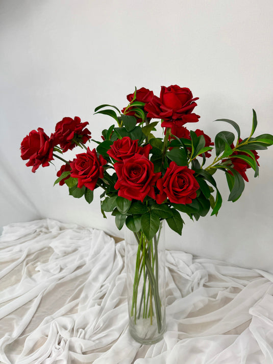 Valentines Day – Realistic Artificial Flowers