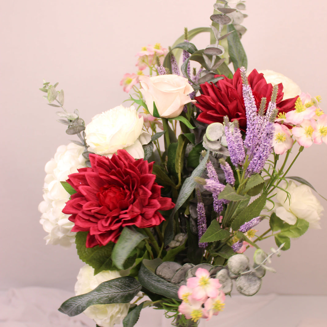 Flower Arrangements – Realistic Artificial Flowers