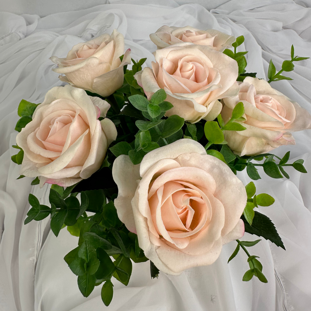 Soft Peach Rose Arrangement – Realistic Artificial Flowers